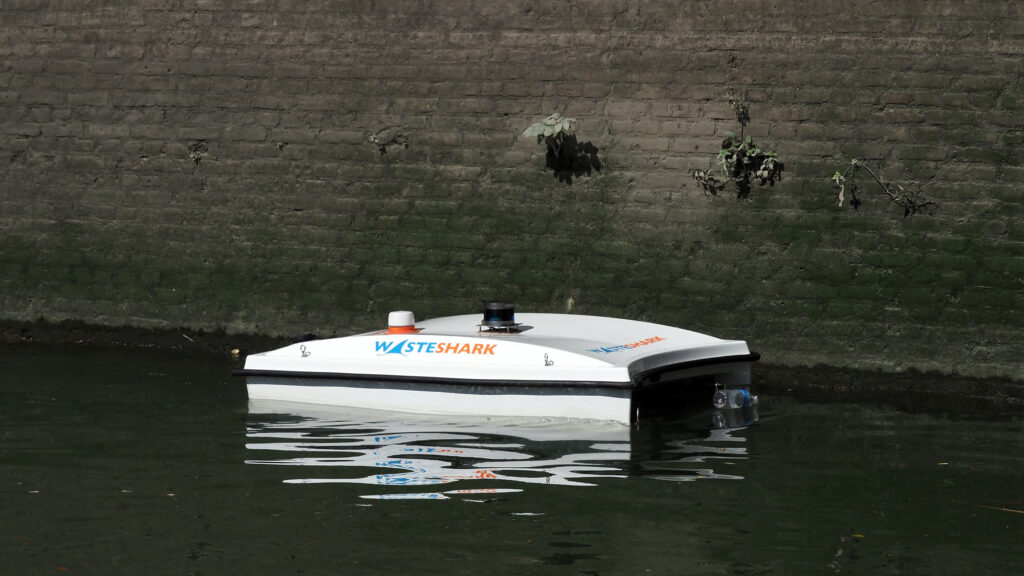 Waste Management and the role of autonomous vessels's